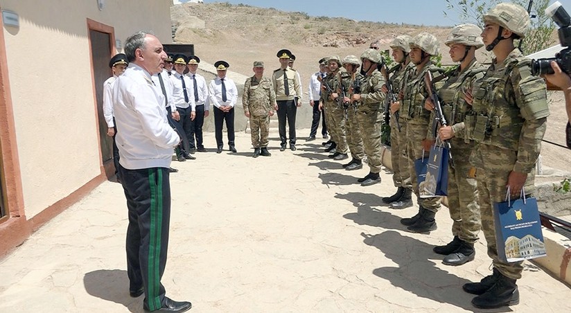 Azerbaijan's prosecutor general meets servicemen in Nakhchivan | Report.az Azerbaijan's prosecutor general meets servicemen in Nakhchivan | Report.az