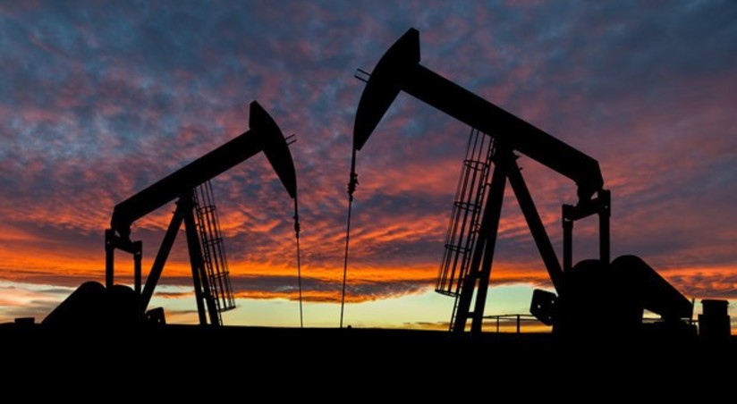Azerbaijani Oil Price Falls Report Az